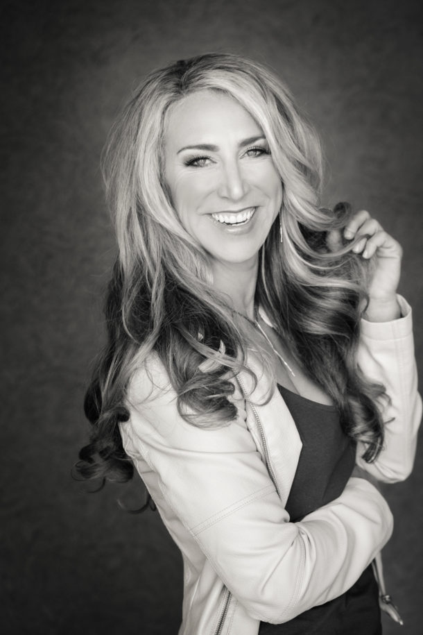 contact - lisa fierer